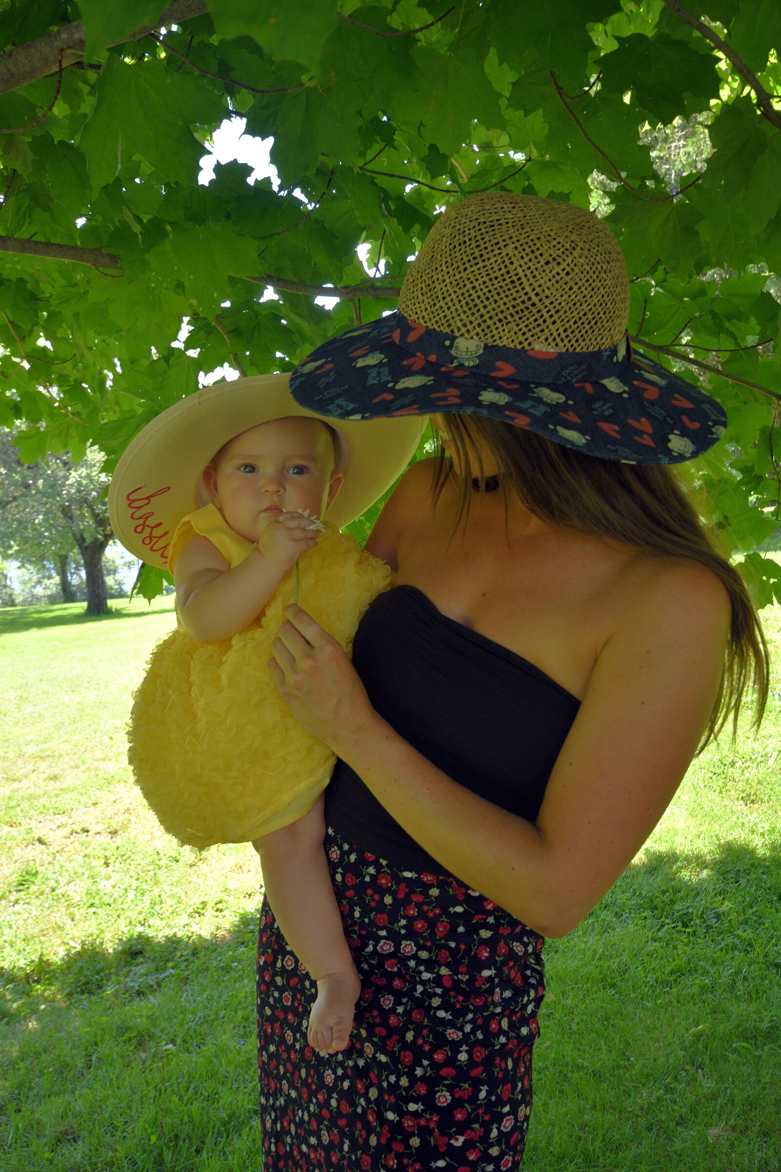 Sun Safety for Babies | Childbirth Graphics